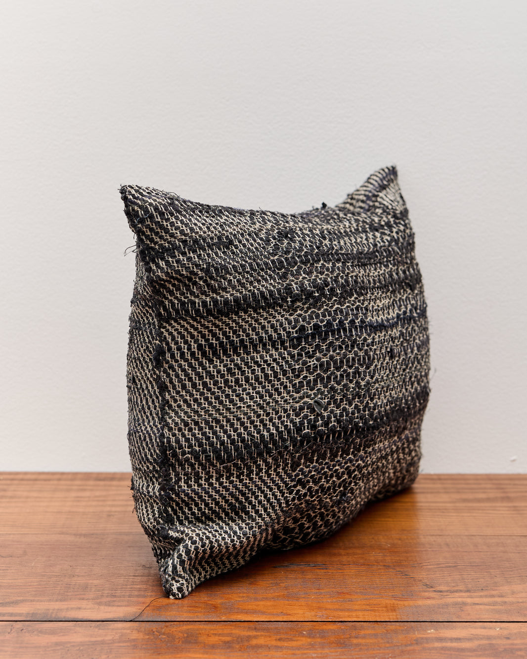 Lamine Diouf Weavings – Glasswing