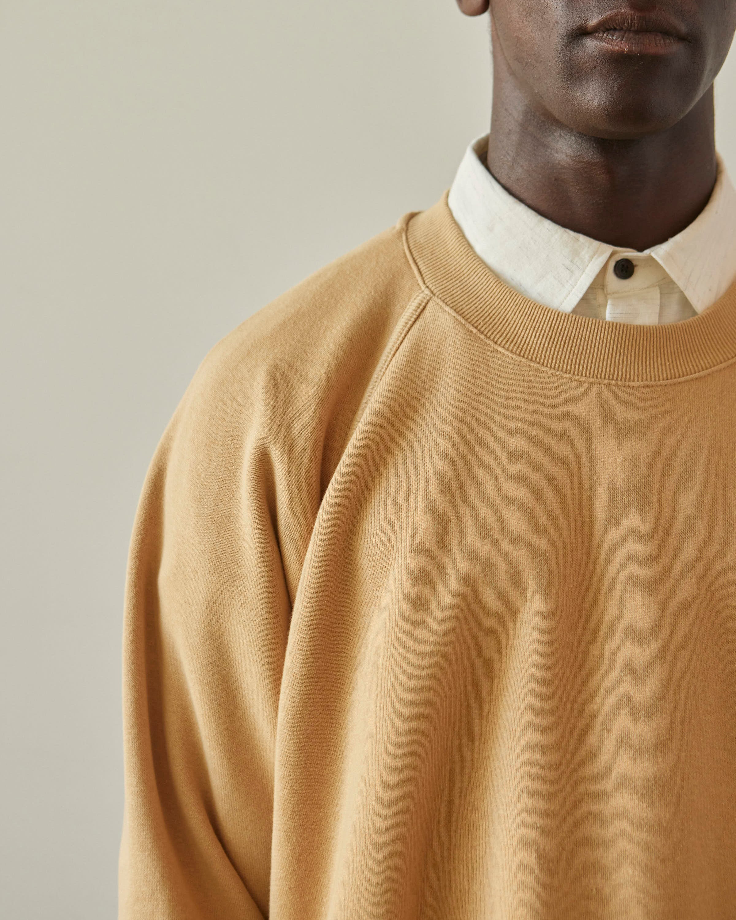 O-Project Crewneck Sweat, Yellow Beige – Glasswing