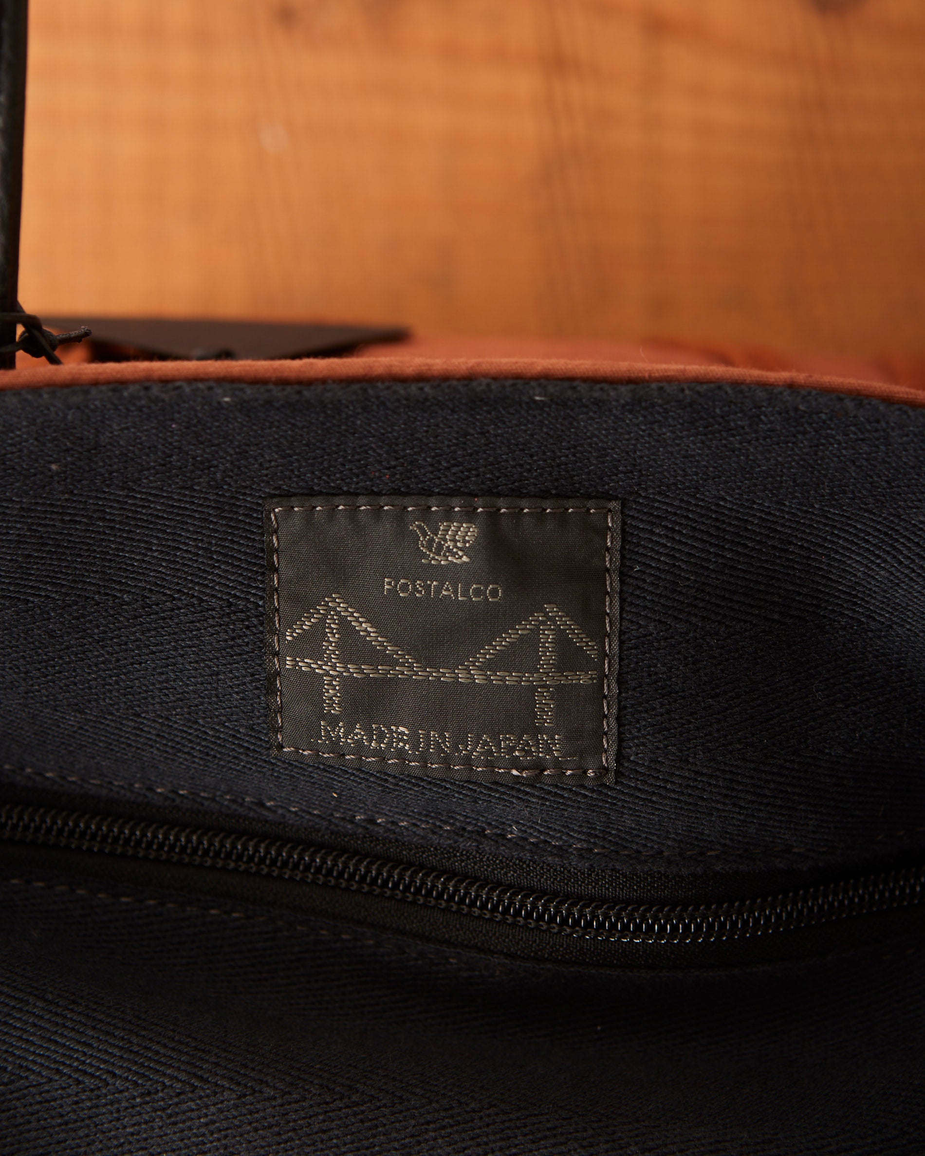 Postalco A4 Bag LW – Glasswing