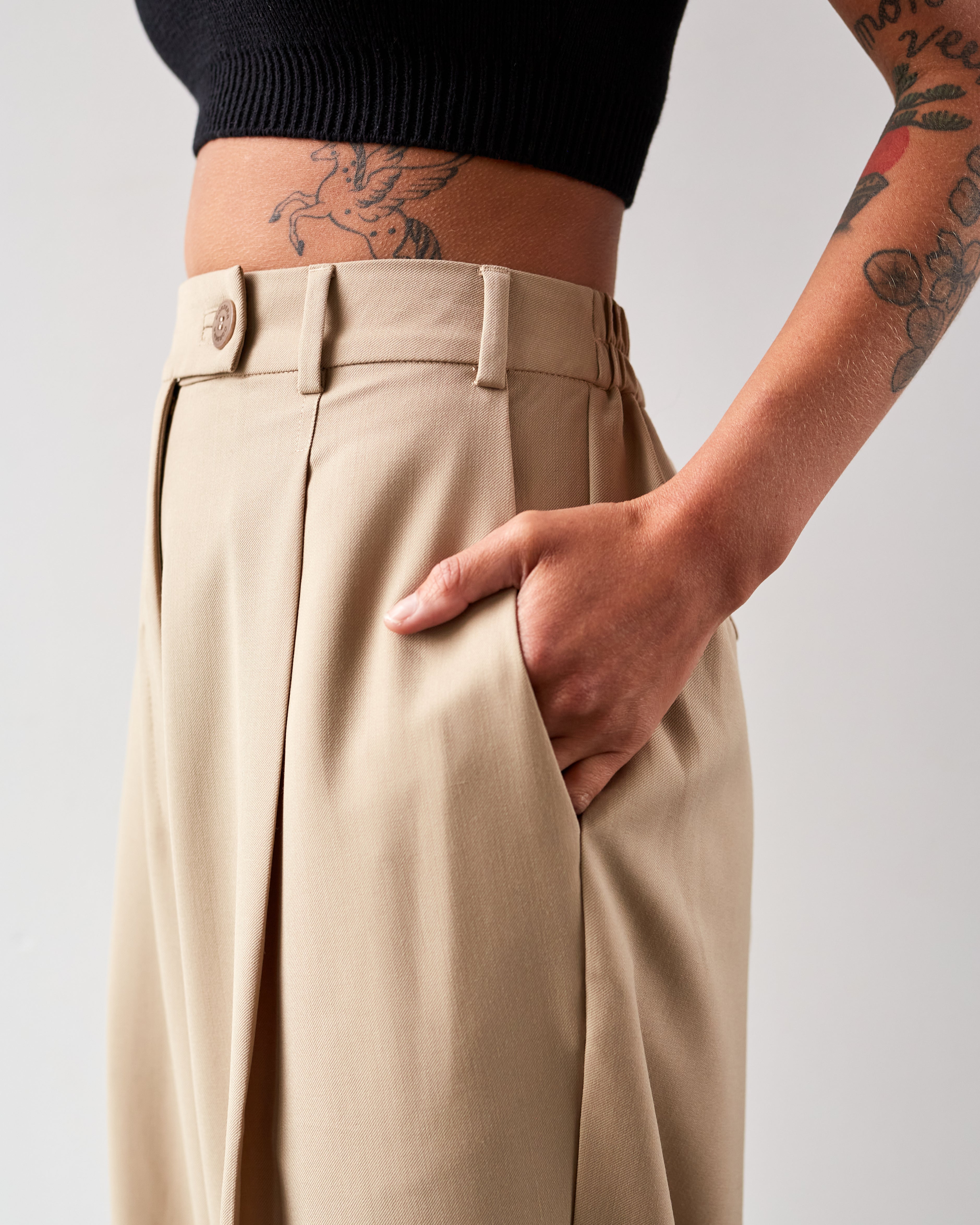 Cordera Tailoring Masculine Pant, Beige – Glasswing Cordera Tailoring Masculine Pant, Beige – Glasswing