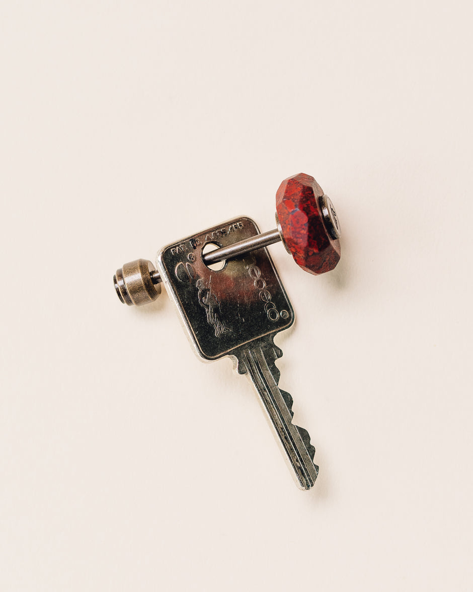 Postalco Mineral Keychain – Glasswing